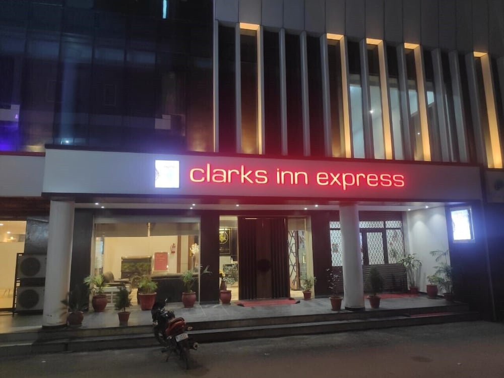 Clarks Inn Express - Jammu