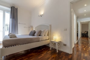 Apartamento, 2 quartos | 2 quartos, Wi-Fi de cortesia, roupa de cama