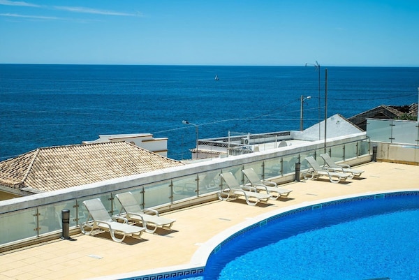 Bay N Luxury Apartment With Sea View In Carvoeiro Centre - Lagoa
