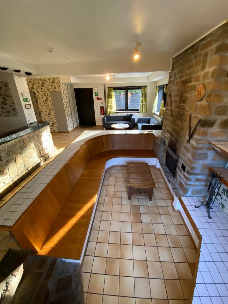 Maison De Vacance Proche De Durbuy- Jacuzzi- Sauna & Salle De Jeux - Durbuy