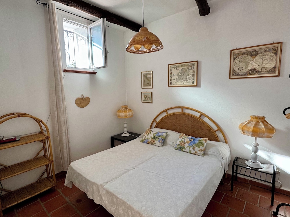 Holiday Apartment Diano San Pietro For 1 - 4 Persons With 1 Bedroom - Holiday Apartment - Imperia