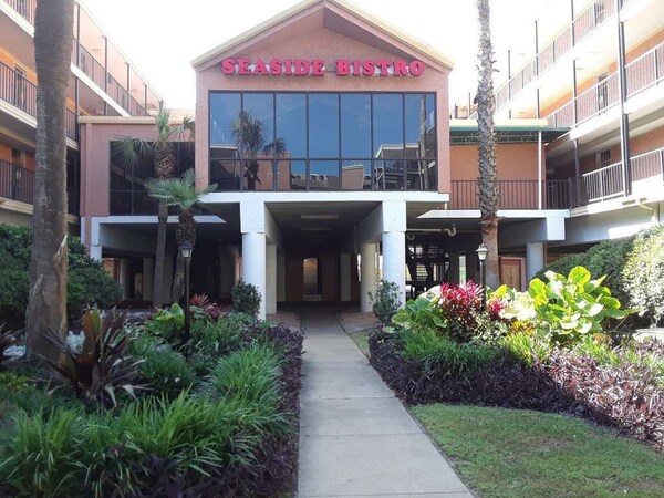 Recently Remodeled 3rd Floor Galveston Beach Views - The Victorian Condos - Galveston, TX