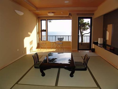 Arasaki Kaion Sagamiya - Yokosuka