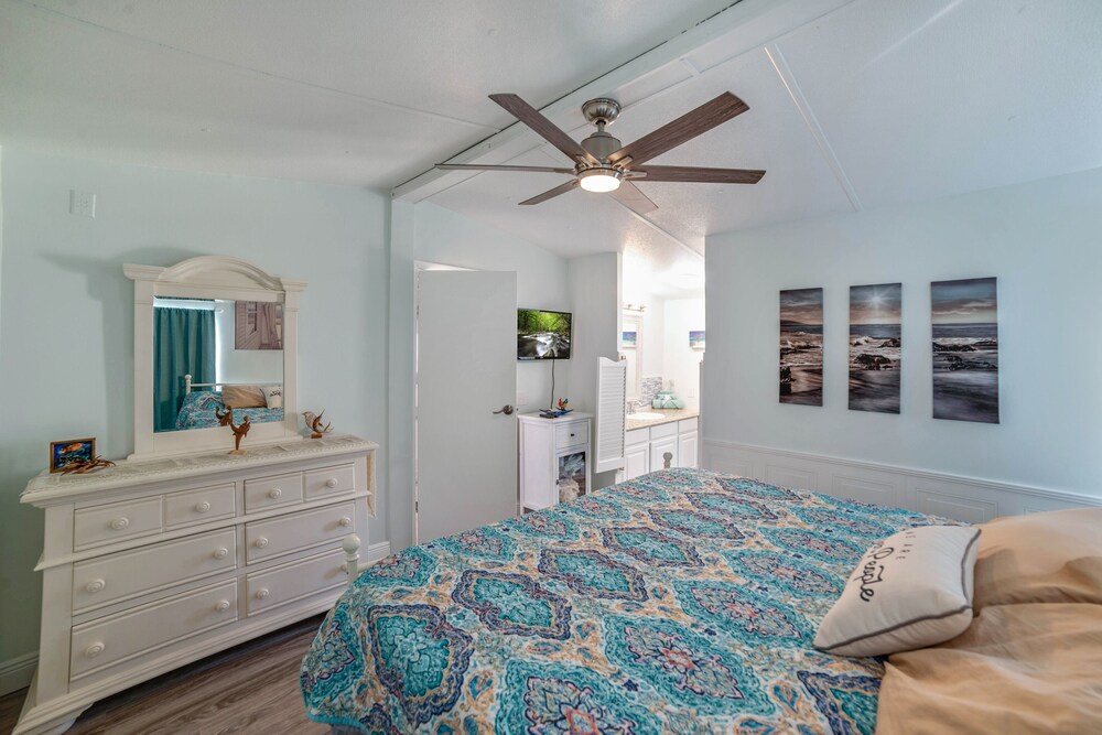 Waterfront Crystal River Oasis - Crystal River, FL