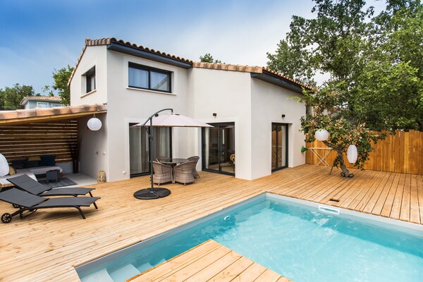 Chic Villa For 4 People, High Comfort, Wifi-jacuzzi-heated Pool - Ardèche
