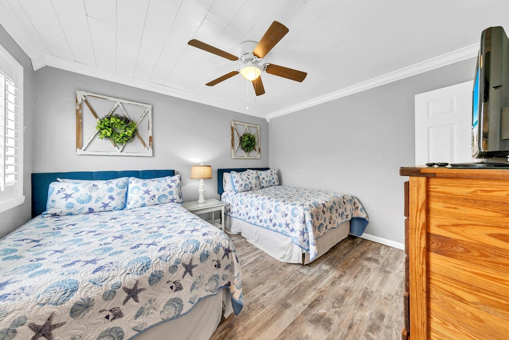 Southbay By The Gulf 72- Private Patio | Walk To The Beach - Destin, FL