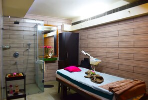 Salas para tratamentos a dois, massagens