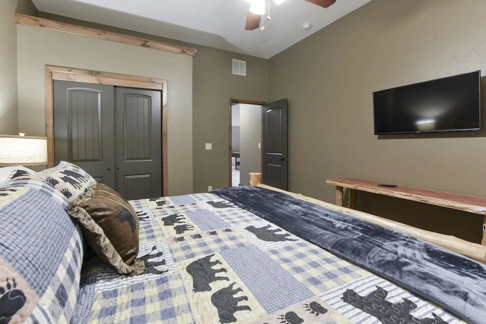 Gorgeous Private Lodge Perfect Escape For Family/friends No Pet Fee! Book Today! - Table Rock Lake