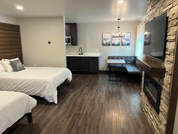 Spruce Lodge - Seward, AK