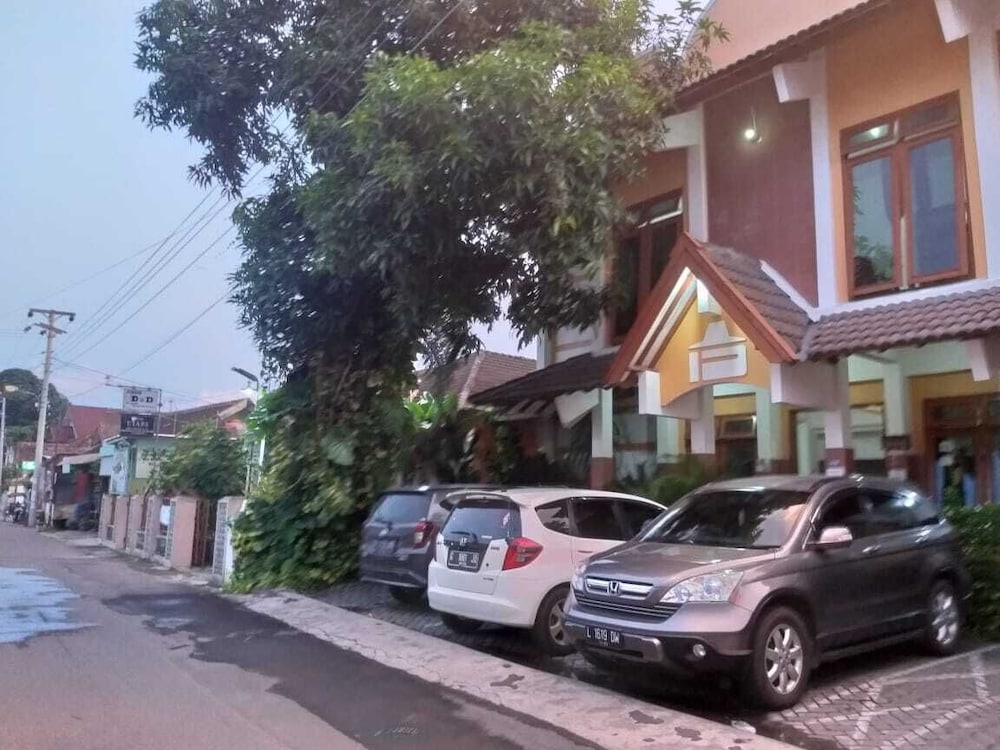 Hotel Dana Jogja - Yogyakarta