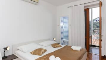 Estúdio (Studio Apartment with Balcony and Sea) | 3 quartos, Wi-fi grátis