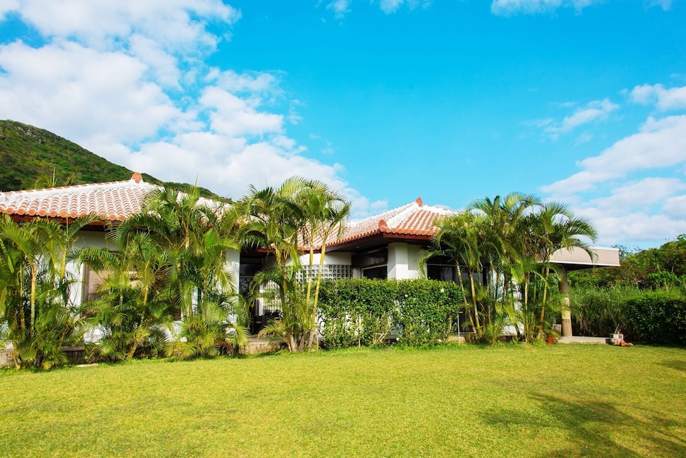 Palm Villa Ishigakijima Yugafu --> 팜 빌라 이시가키지마 유가푸 - 이시가키시