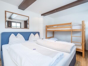5 quartos, roupa de cama fornecida