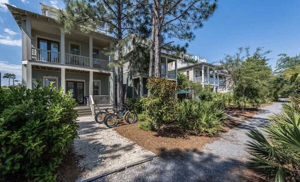 Idyllic Beach Retreat<br>family Friendly For Making Memories<br>now Booking 2024 - Rosemary Beach, FL