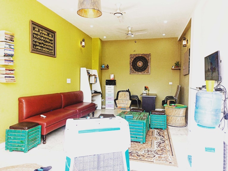 The Family Affairs - Agra