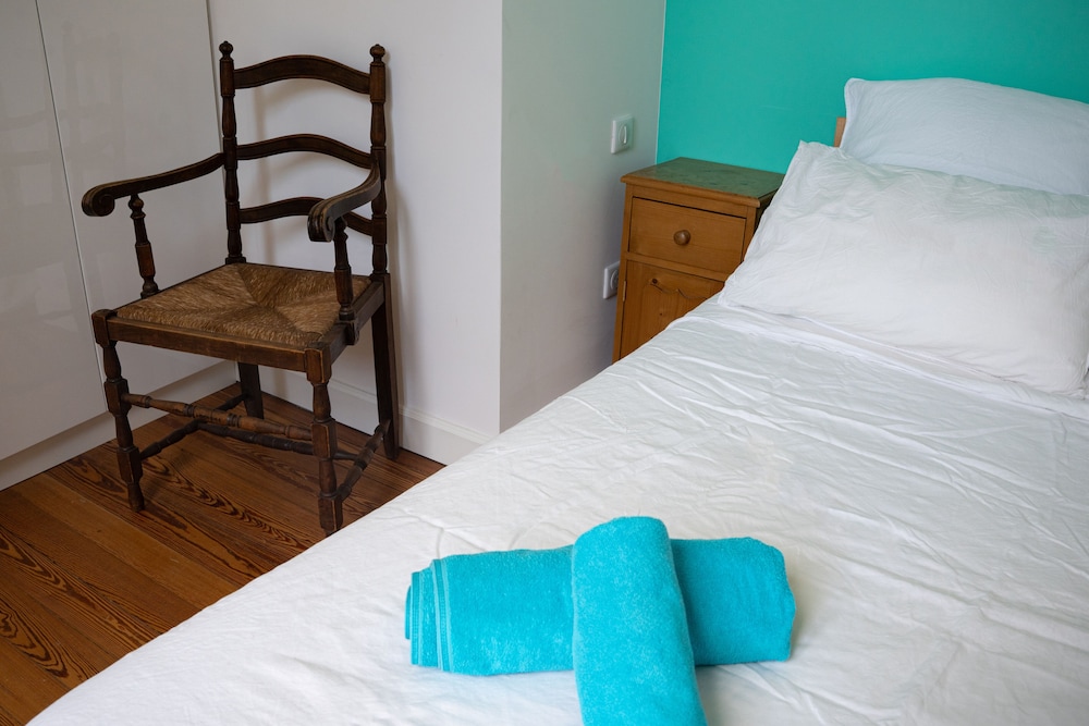 Large Holiday Home, Heated Swimming Pool, Center Of The Village - Biscarrosse