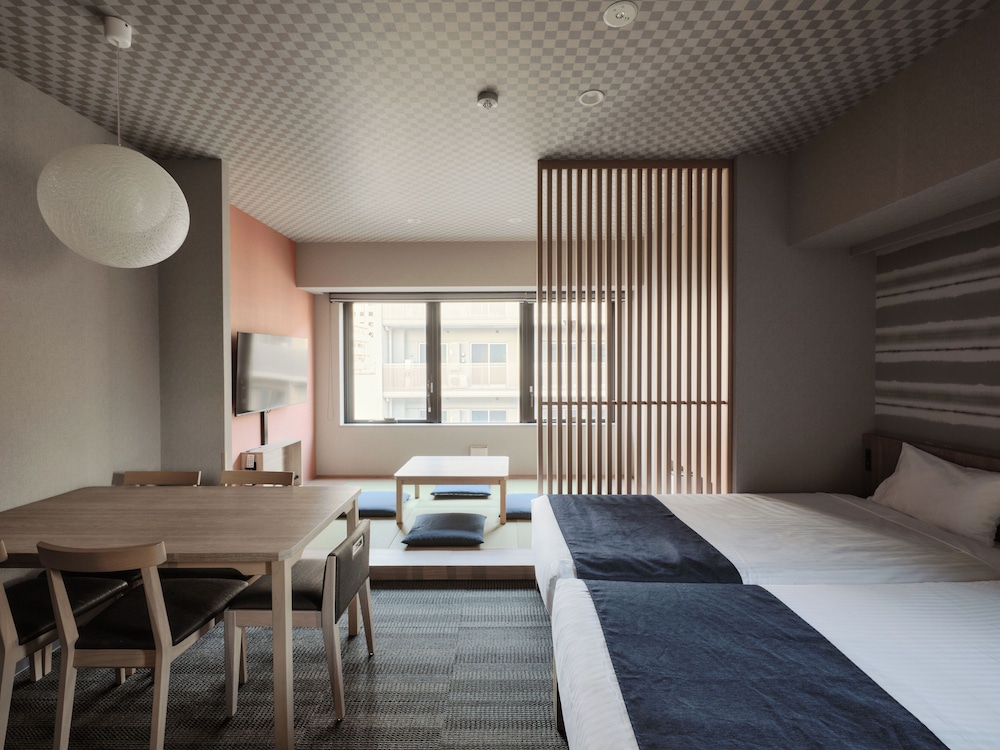 Monday Apart Premium Ginza Shintomicho - Tokyo