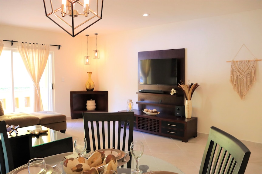 Luxury Condo Close To The Beach,tropical Setting,garden Patio, Golf Club Nearby - Playa del Carmen