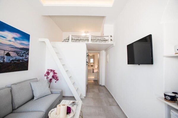 Christy Suites By Alpha Living - Mykonos