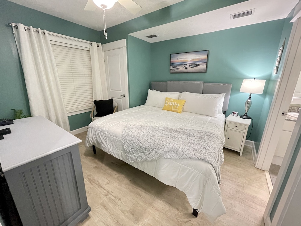 Summer Sat-sat ~ Grand Panama Resort ~ King Bed ~ Stunning Gulf View ~ Bunks - Panama City Beach