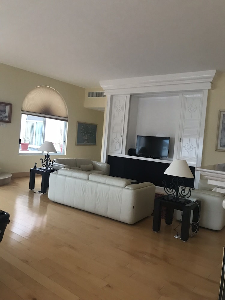 Beachfront 5 Bedroom Owner's Penthouse Suite In Cabo - Cabo San Lucas