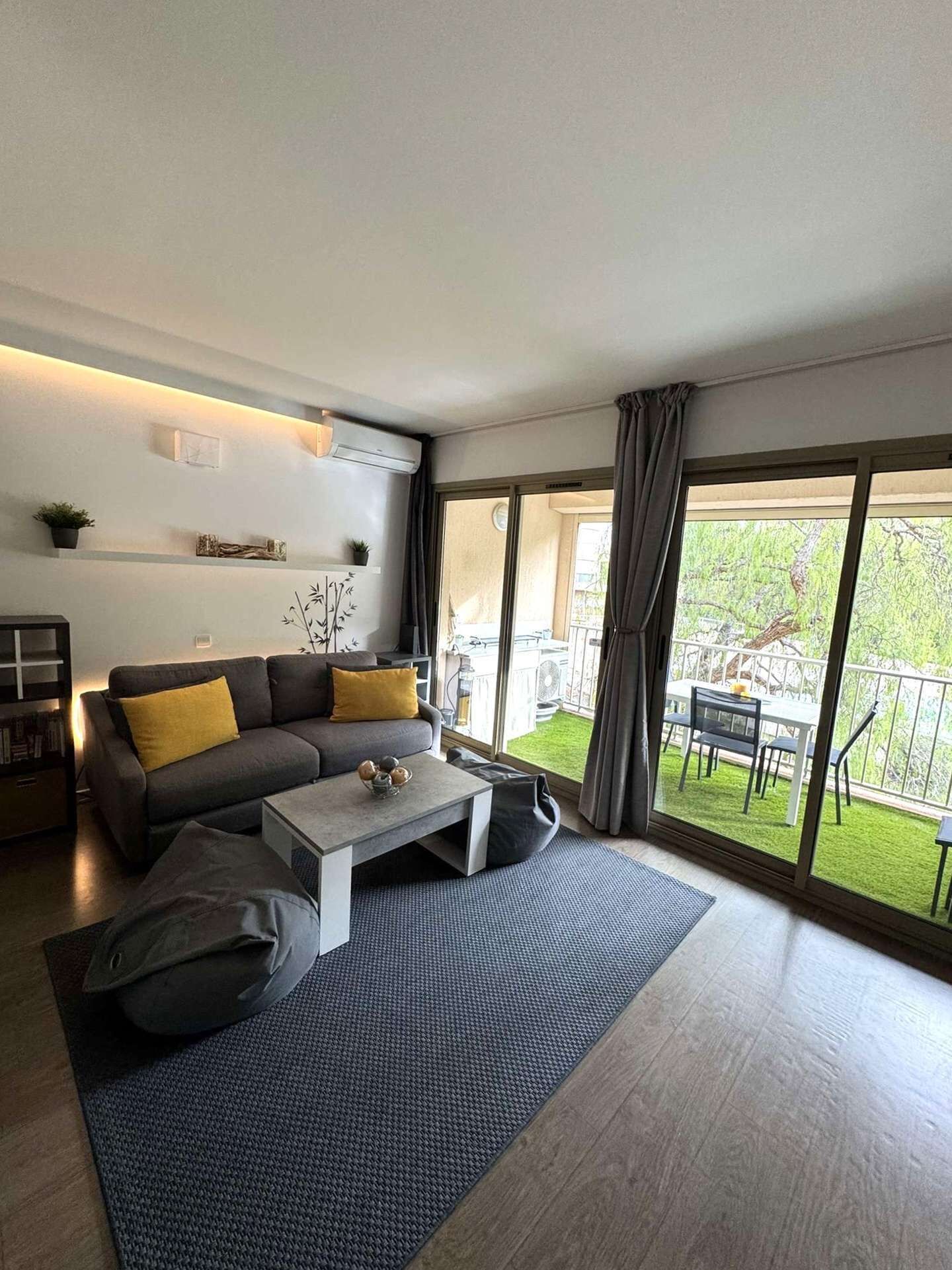 Appartement Type 2 Avec Terrasse Dans Résidence Avec Piscine Et Tennis Pour 4 - Sanary-sur-Mer