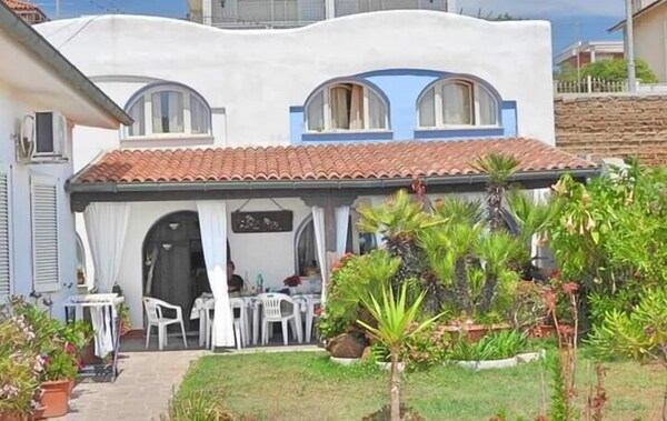 Appartement Deux Pièces Bord De Mer 4 Couchages -Anemone - Aprilia