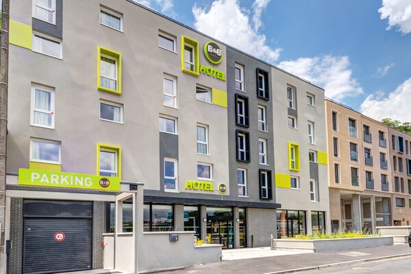 B&b Hotel Le Port- Marly St-germain En Laye - Louveciennes