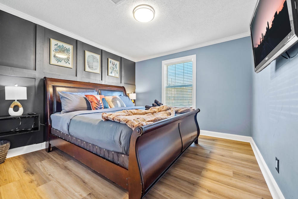 Energy Villa 1-sleeps 4 - Atlanta, GA