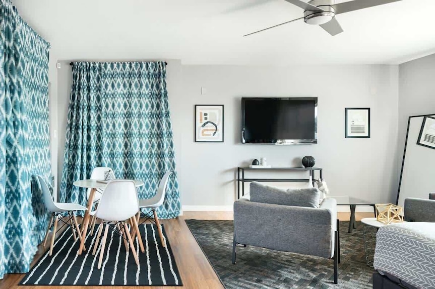 Modern Guest Villa Near Lax, Sofi & Beaches - SoFi Stadium - Inglewood