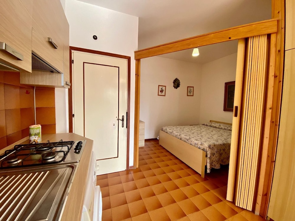 Holiday Apartment Lido Delle Nazioni For 1 - 4 Persons - Holiday Apartment In One Or Multi-family Ho - Emilia-Romagna