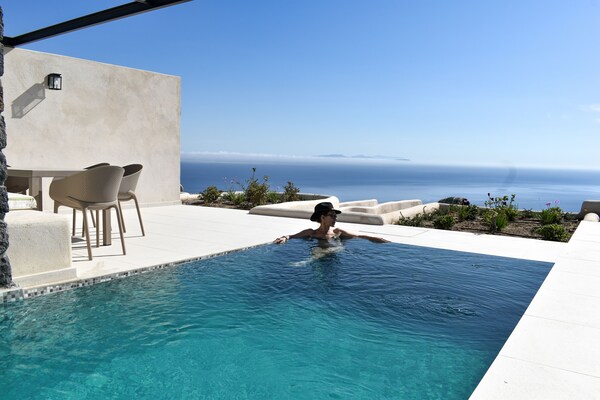 Mardanza Exclusive - Santorini