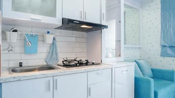 Geladeira, cooktop, lava-louças, chaleira elétrica