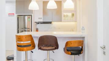Apartamento, para não fumantes, cozinha americana | 2 quartos, ferros/tábuas de passar roupa, Wi-Fi de cortesia