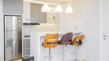 Apartamento, para não fumantes, cozinha americana | 2 quartos, ferros/tábuas de passar roupa, Wi-Fi de cortesia