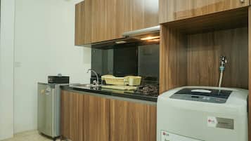 Apartamento, não fumadores, kitchenette | 1 quarto, secretária, ferro/tábua de engomar, Wi-fi grátis