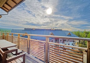 Apartamento, 2 quartos (94m2) | Vista da sacada