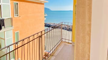 Apartamento | Vista para a água