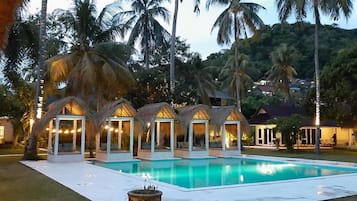 Piscina exterior