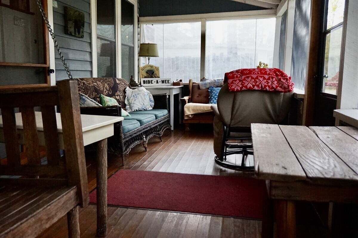 Weisel Cabin - Nostalgic Cabin Located Within Walk - Bayfield, WI