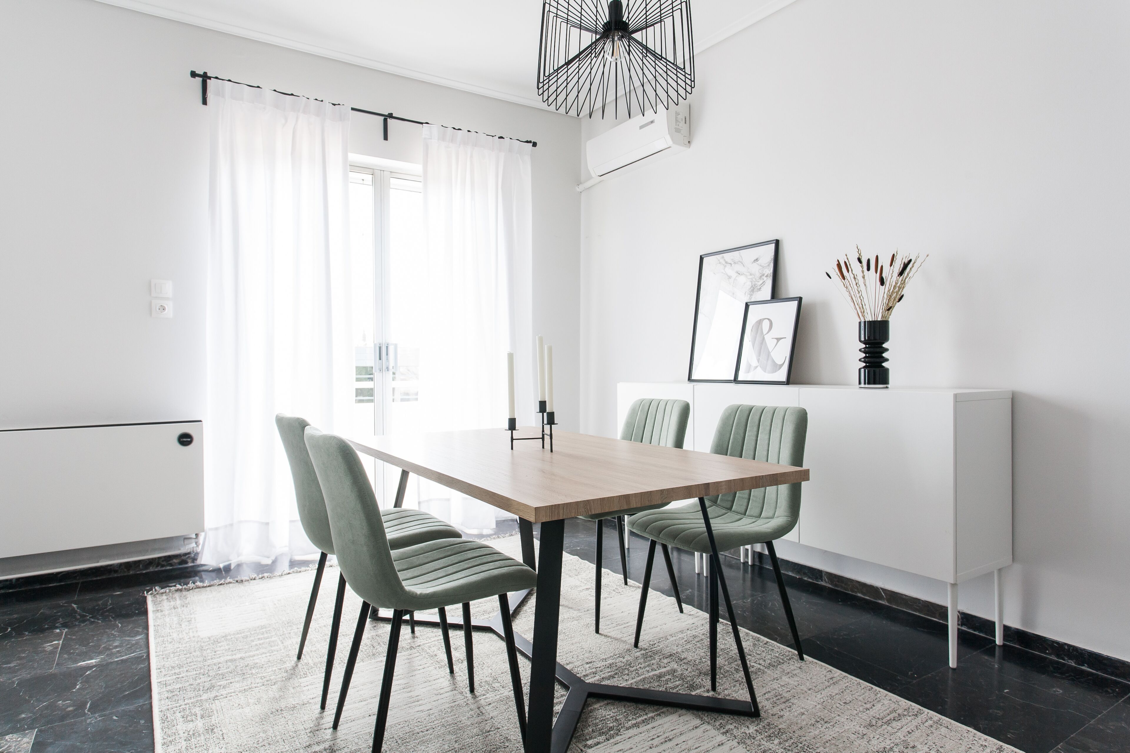 Apartamento Standard | Refeições no quarto