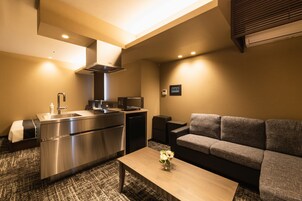 Quarto Standard, não fumadores (Ｂ) | Secretária, Wi-fi grátis 