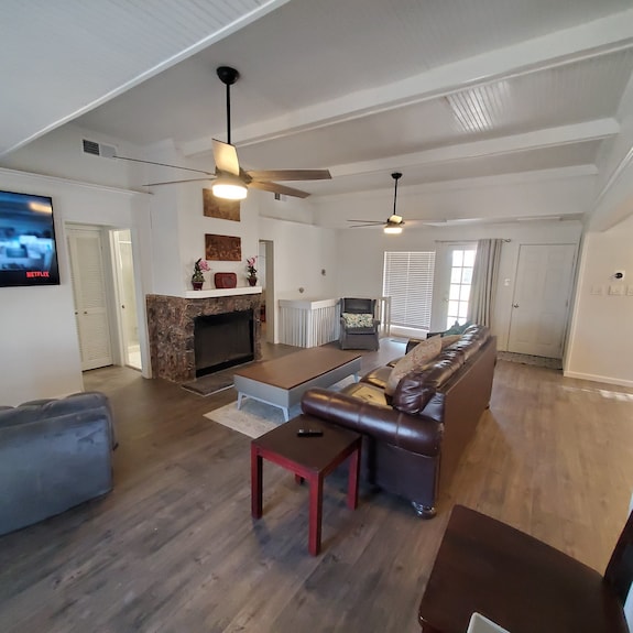 Casa Palmera-terramar Canal Front Home W/pool, Dog Friendly,kayaks/pdlebrd/canoe - ガルベストン, TX