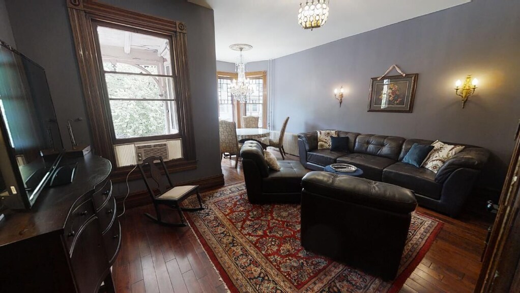 Victorian Balcony Level In The Heart Of Historic Jim Thorpe - Jim Thorpe, PA