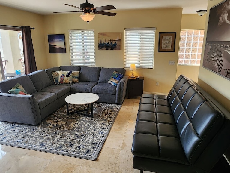 Beautiful By The Beach/king Bed/ac/2 Car Garage - Ocean Beach - San Diego