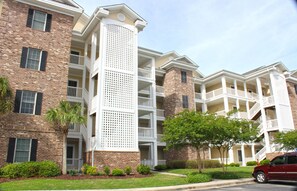 Apartamento em Condomínio Fechado, várias camas (Magnolia Pointe 301-4890) | Exterior