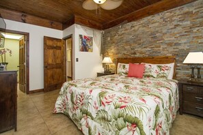 Penthouse Deluxe, 3 quartos, não fumadores, Vista para a cidade | 3 quartos, roupa de alta qualidade, com decoração personalizada 