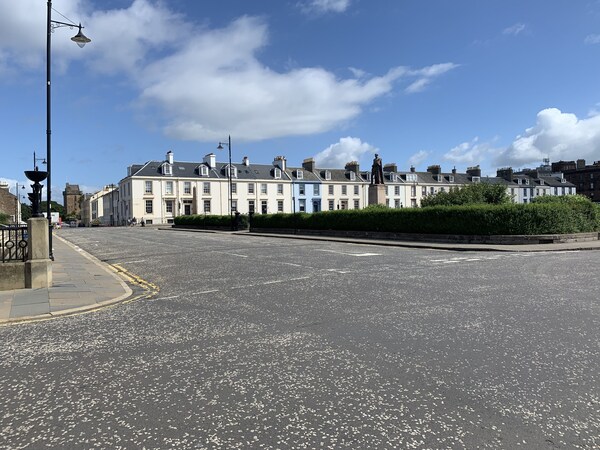 Ayr Holiday Apartment - Ayr