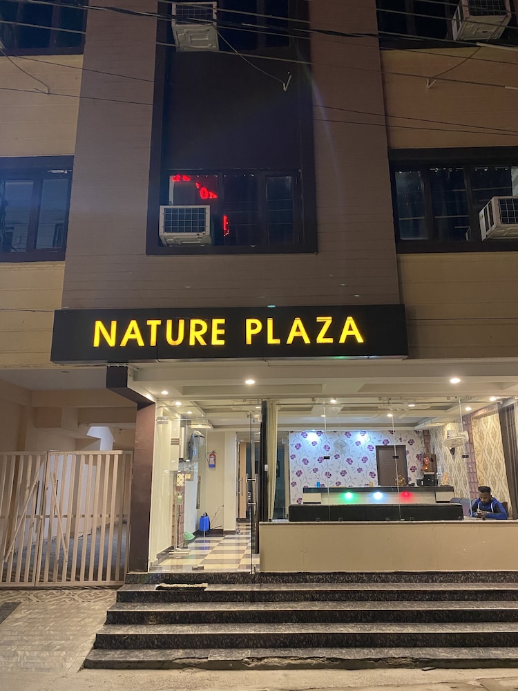 Hotel Nature Plaza - Haridwar
