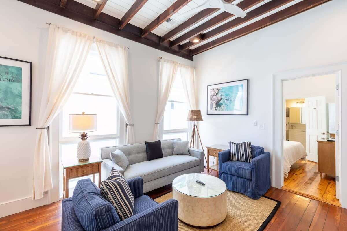 Boutique Home & Resort Pool  Nantucket - Charleston, SC